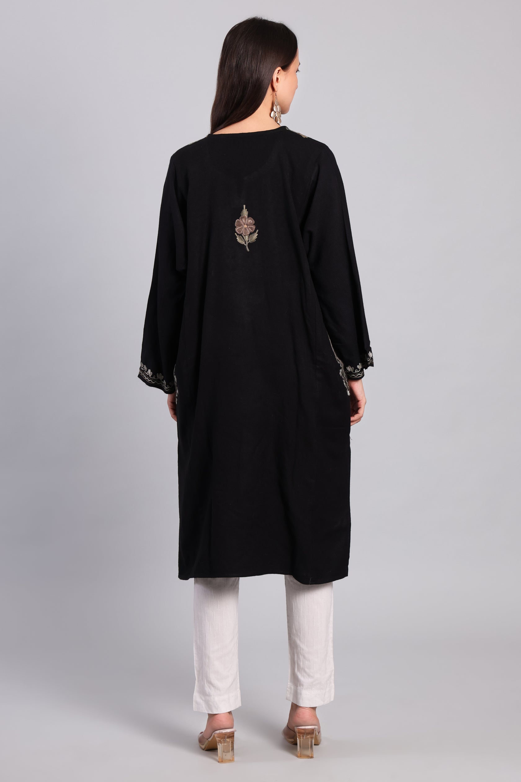Naqsh-e-Siyah — Black Pheran with Beige and Ivory Aari Kashmiri ...